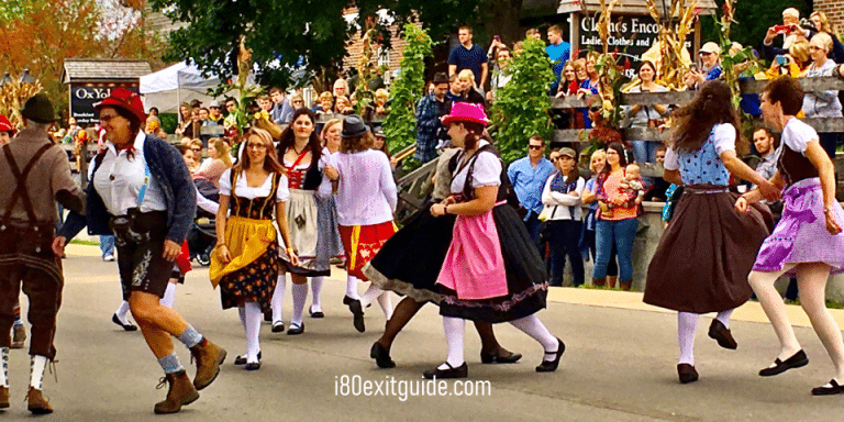 5 Popular Roadside Attractions Along Iowa's Interstate 80