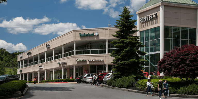 Grove City Premium Outlets - Grove City, PA
